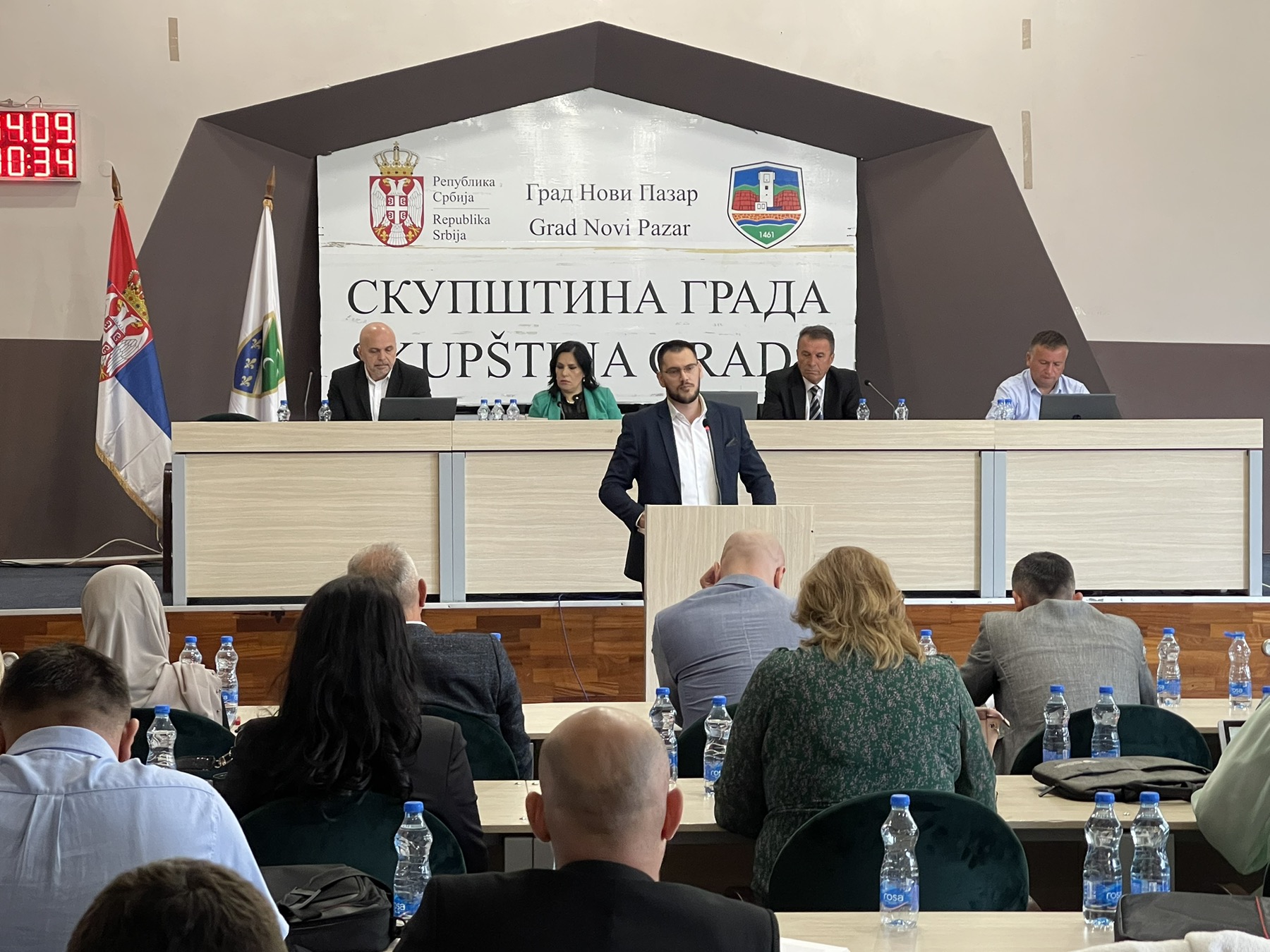 VLAST BJEŽI OD RJEŠAVANJA PROBLEMA – Odbijeni svi prijedlozi opozcije